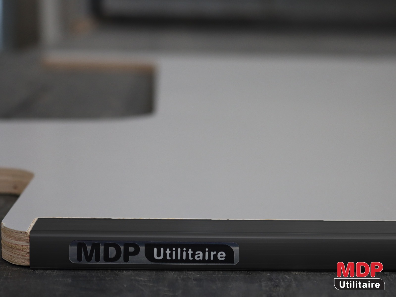 MDP Utilitaire - Article réf 4I42-PCC-112